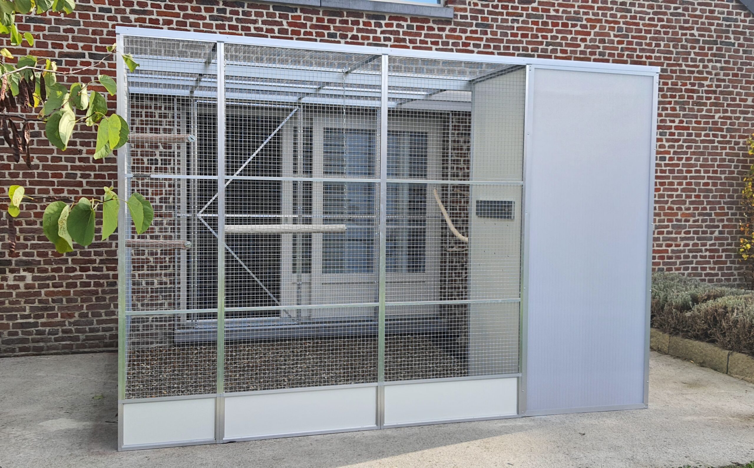 Volières et cages d’élevage en aluminium | Psittacofolie